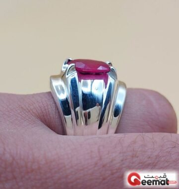 Buy Yaqoot Pathar Ring Online on Qeemat.com - Garnet Stone Silver Ring